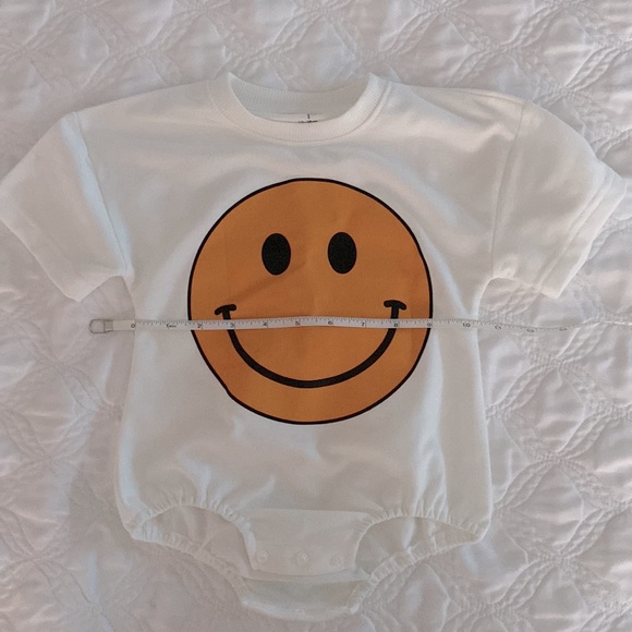 One Pieces | Smiley Face Bubble Romper 1218m | Poshmark